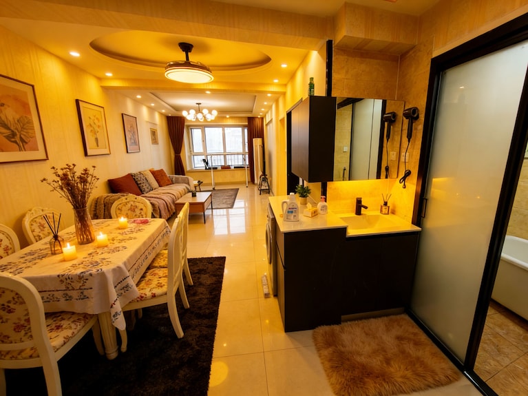 Ps5/oled Tv/exbition Center/ev Charging Parking Place/dishwasher/hot Tub/washer - Ürümqi Diwopu Airport (URC)