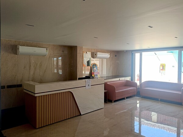 Crystal Residency - Tiruchirappalli