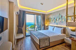 Standard Room Sea View | Roupa de alta qualidade, minibar, cofre no quarto