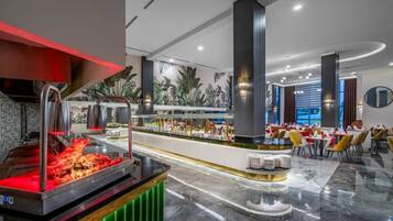 Bar à beira da piscina