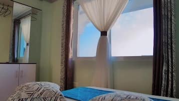 Quarto casal luxo | Individualmente decorados, individualmente mobiliados, Wi-Fi de cortesia