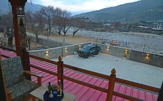 Quarto Duplo Standard, vista para a montanha | Terraço/pátio interior