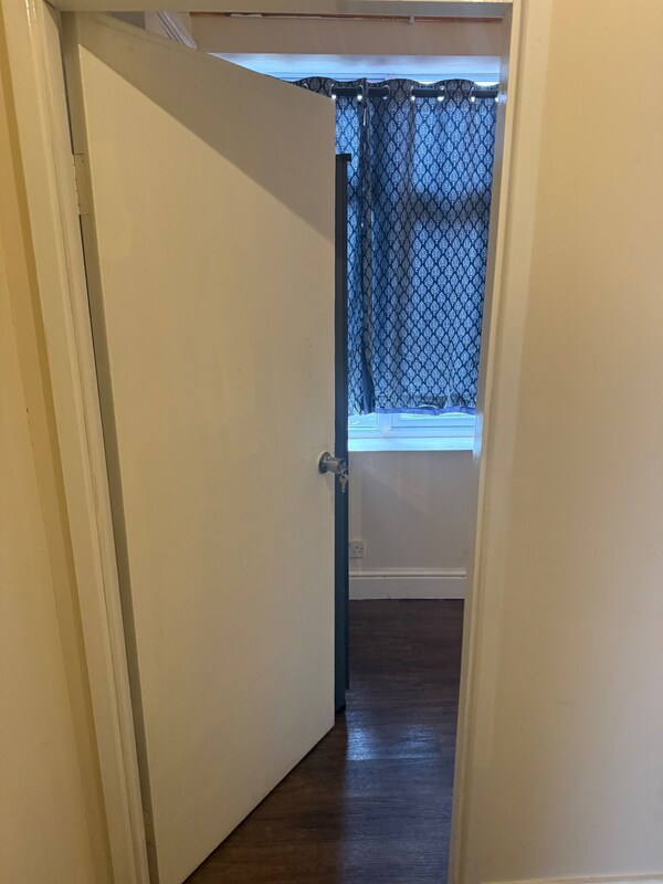 Apartment Sleeps 4 With Parking - Leigh Sports Village