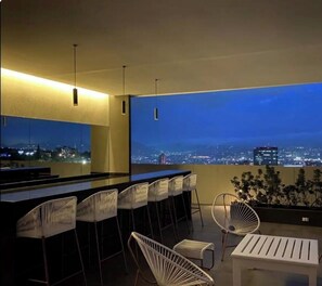 Luxury & Elegance in the Heights Reviews, Deals & Photos 2026 - Expedia