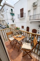 Apartamento Clássico, varanda, Vista para a cidade | Terraço/pátio interior