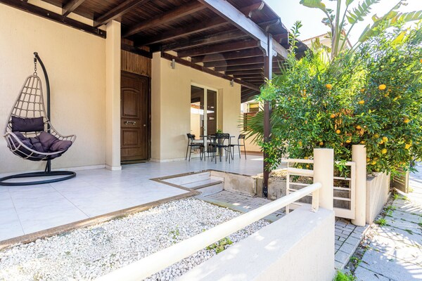 Gaia's Residence & Private Pool In Larnaca - Larnaca