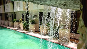 Piscina externa