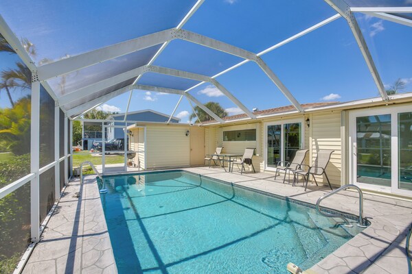 Waterfront Haven W/ Boat Dock! Punta Gorda Retreat - Punta Gorda, FL