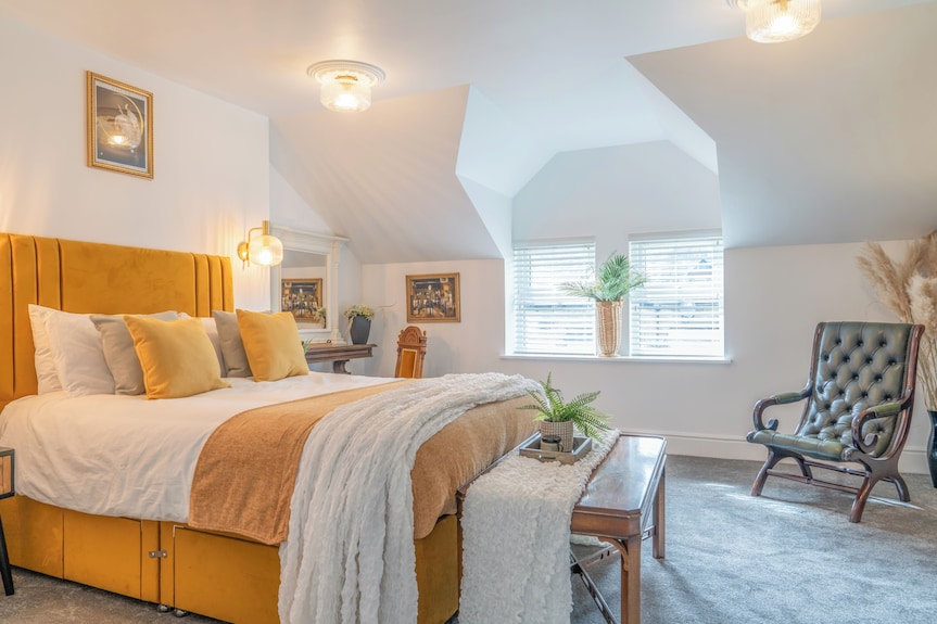 Gorgeous New 1 Bedroom Penthouse Flat - Morecambe