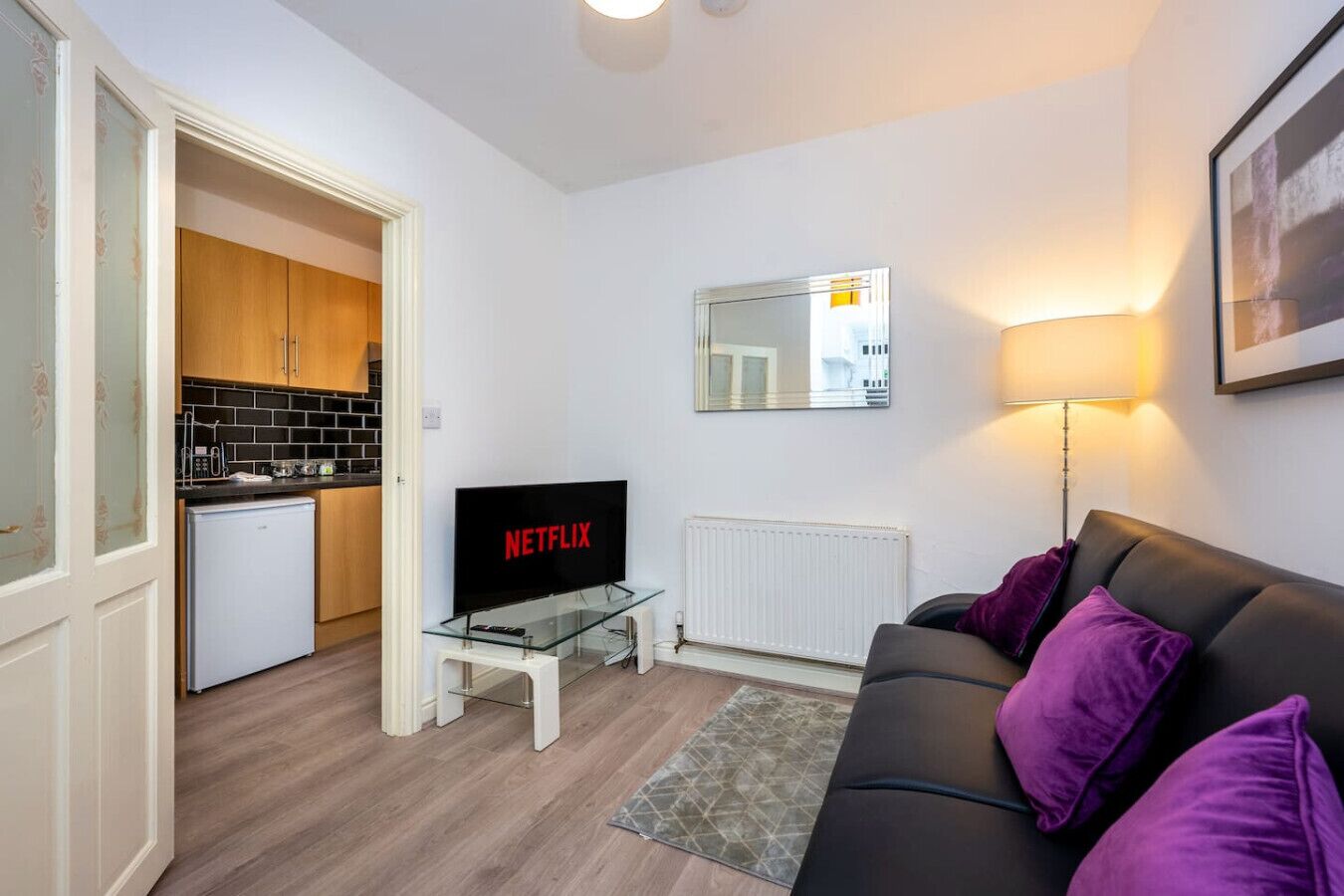 En-suite Flat  Kitchen  Quiet Near Shops & Bus - Swansea, UK