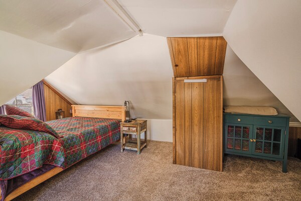 Gonzalez Cabin - Oak Tree Mountain, Oak Glen