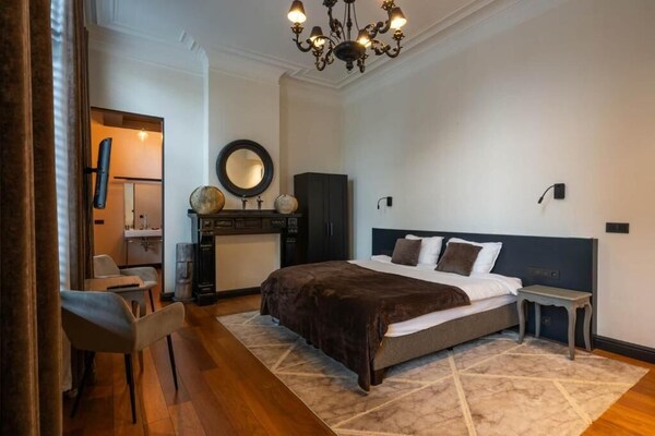 Civiltà Boutique - Anvers