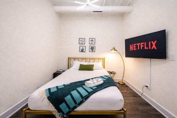 Mccormick Suites By Slumber Stay - Chicago, IL