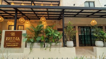 Fachada da propriedade