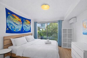 Apartamento | 1 quarto, espaço de trabalho para notebook, roupa de cama