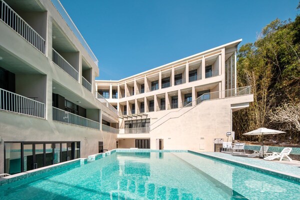 Serenity Coast Hotel - Sanya