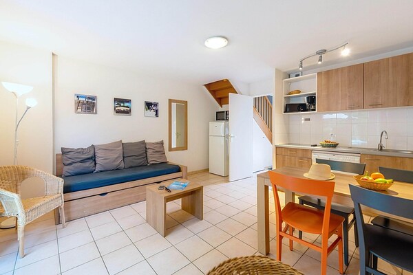 Duplex Cottage With Pool For 4 - Saumur
