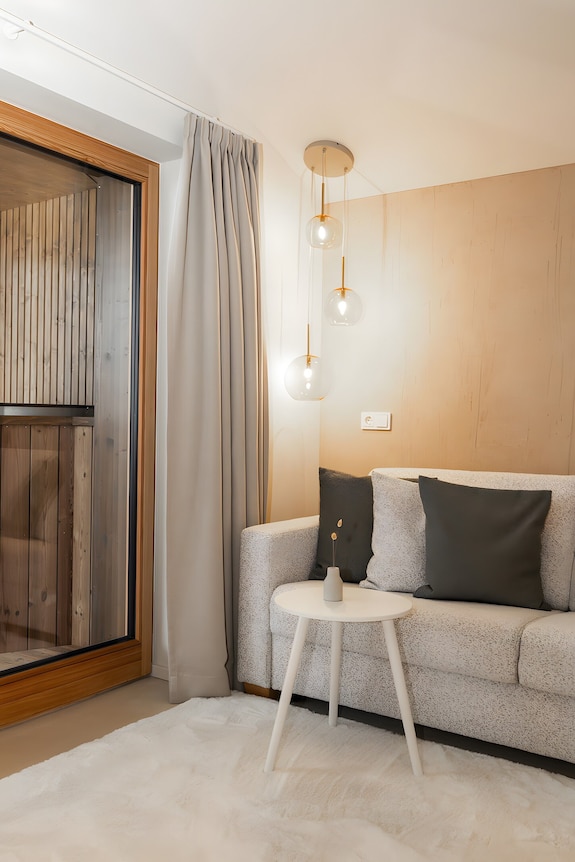 Appartement « N°2 » Avec Vue Sur La Montagne, Terrasse Privée Et Wi-fi - Grossarl