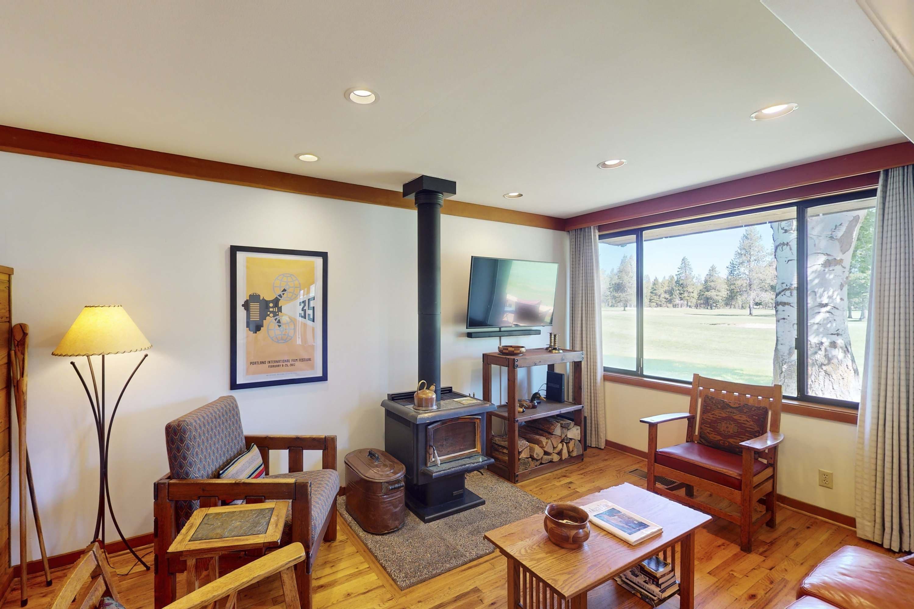 Big Meadow 18th Hole With Optional Golf Privileges, Black Butte Views - Black Butte Ranch, OR