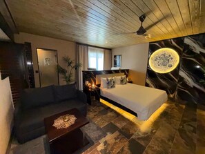 Quarto premium, sacada, vista para a cidade