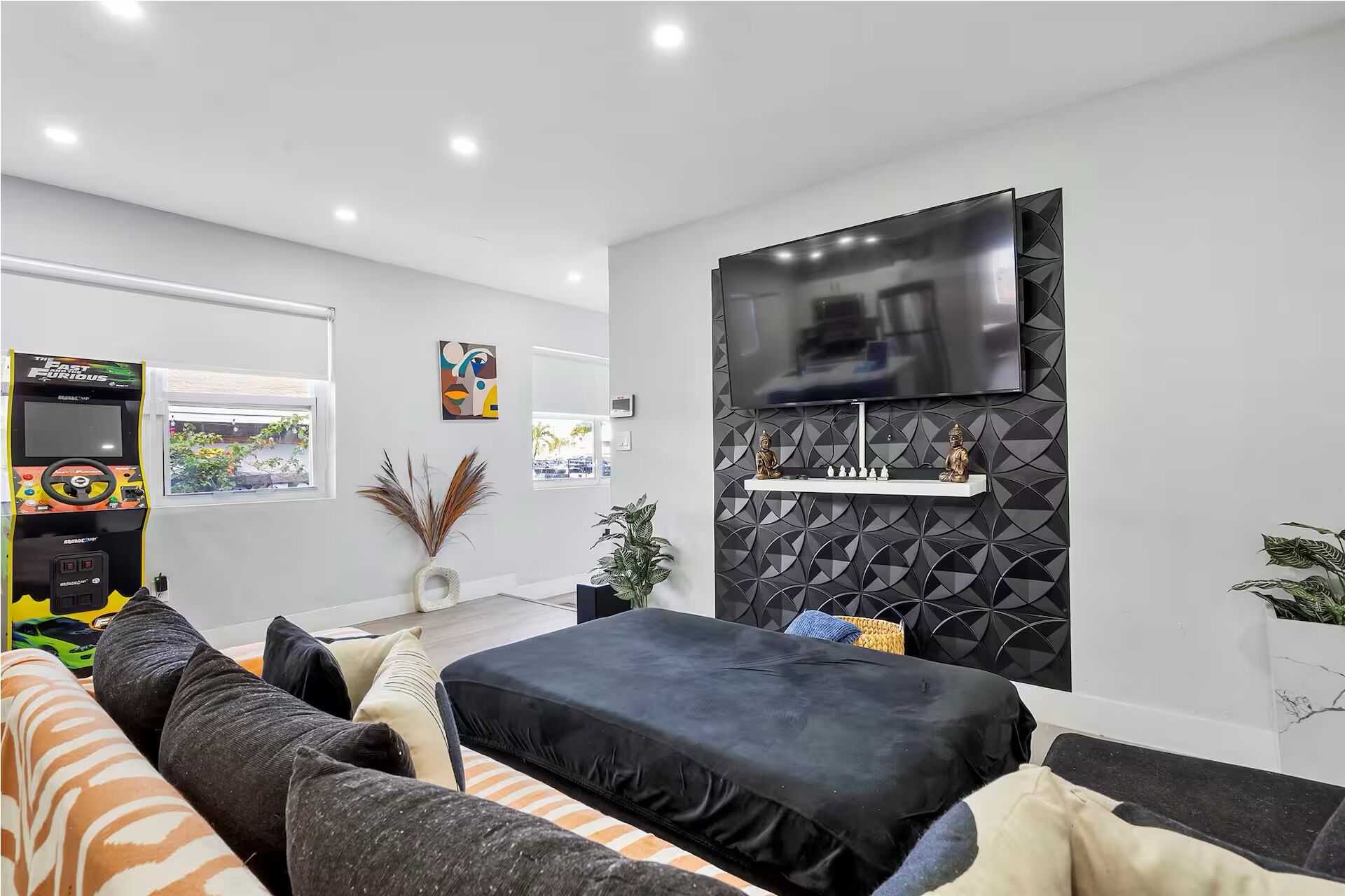 Arcade-king Bed-outdoor-fun-5 Min To Brickell/bars - 