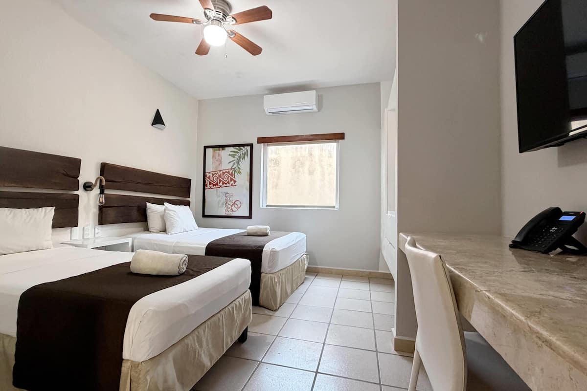 Quarto, 2 camas de solteiro, para não fumantes