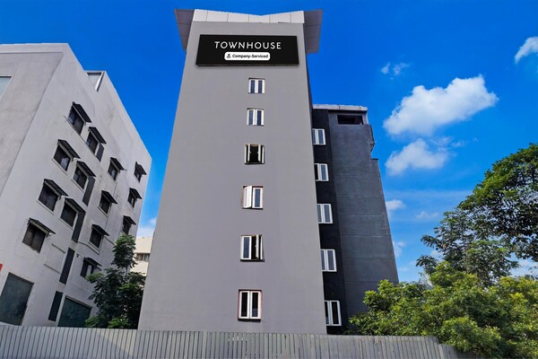 Super Townhouse Balewadi - Pune (India)