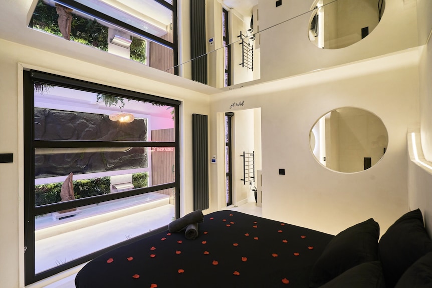 Suite-deluxe-ensuite With Bath And Shower - Wevelgem