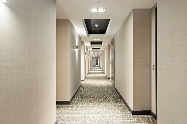 2 Bedroom Apartment With 2 Bathrooms And Kitchen - Manhattan, NY