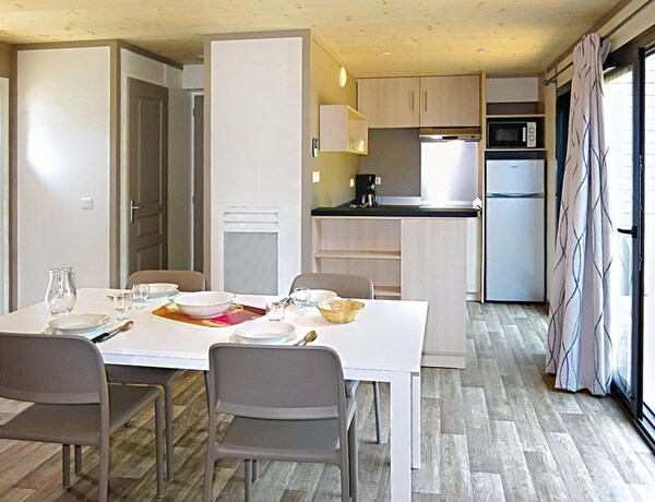 Villa With Private Terrace & Shared Pool - Morbihan