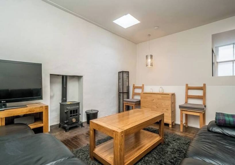 Chic City Hideaway - Cozy, Central & Quiet - Pass The Keys - Edinburgh, UK