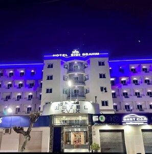 Fachada da propriedade