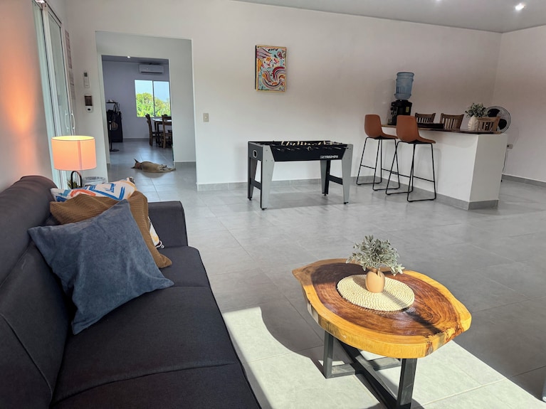 Surf City Private 7 Suite Hotel With Ac + Hot Water - La Libertad