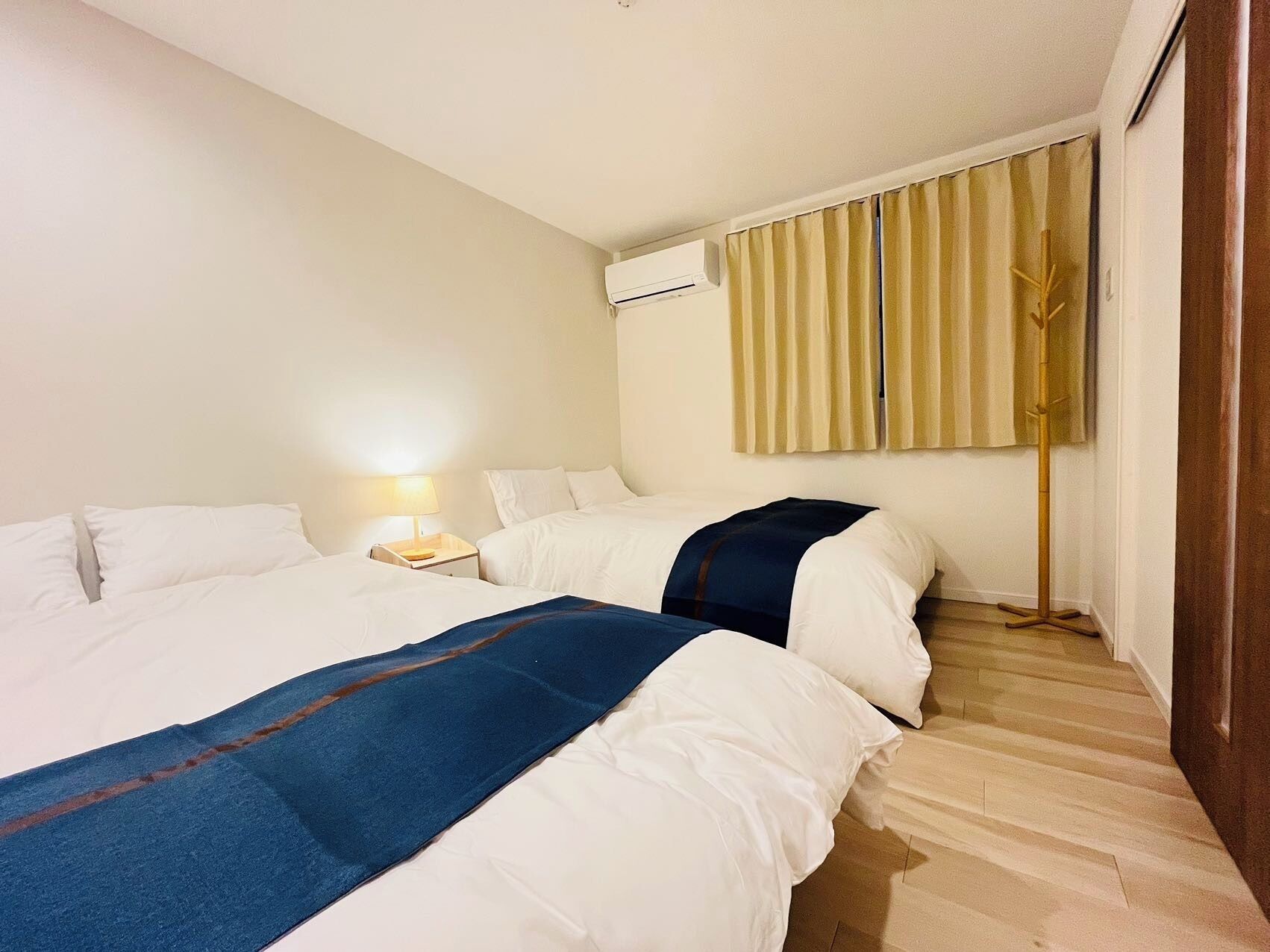 One Minute From Minowa Station, Five Minutes To Ueno Station On The Hibiya Line, Two Stations. Convenient Living Facilities Around. - Asakusa