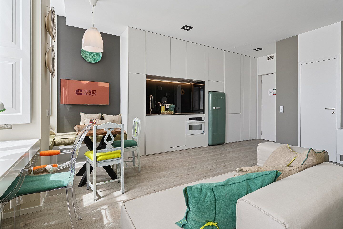 Apartamento (Apartment - Split Level)