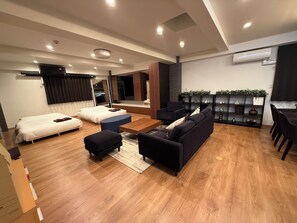 Apartamento | Secretária, Wi-fi grátis 