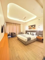 Quarto luxo | Ferros/tábuas de passar roupa