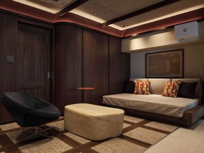Quarto superior | Banheiro