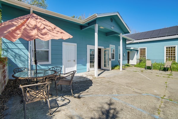 Half-mi To Clear Lake: Group Getaway In A Church - Lakeport, CA