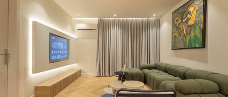 Apartamento urbano | Área de estar | Serviços de streaming