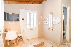 Apartamento, varanda, vista para o jardim | Interior