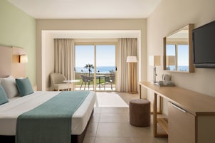Quarto casal ou duplo, sacada, vista para o mar | Cofres nos quartos, quartos à prova de som, Wi-Fi de cortesia