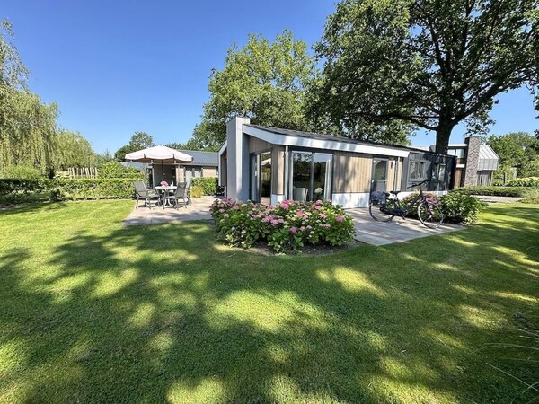 Chalet In Biddinghuizen, Pool Facilities - Elburg