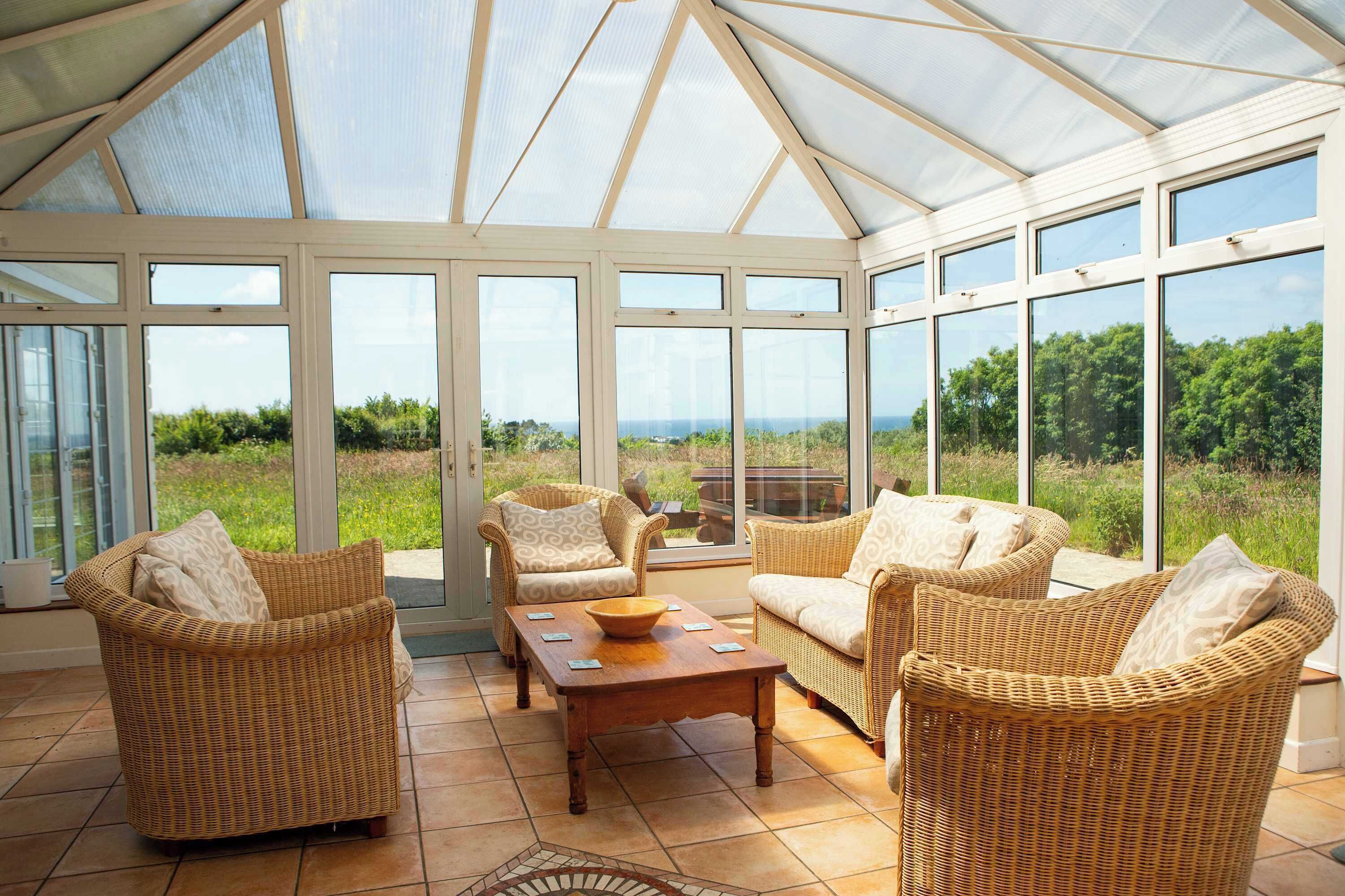 4 Spacious Cornish Cottages Near Bude - Sleeps 27 - Bude