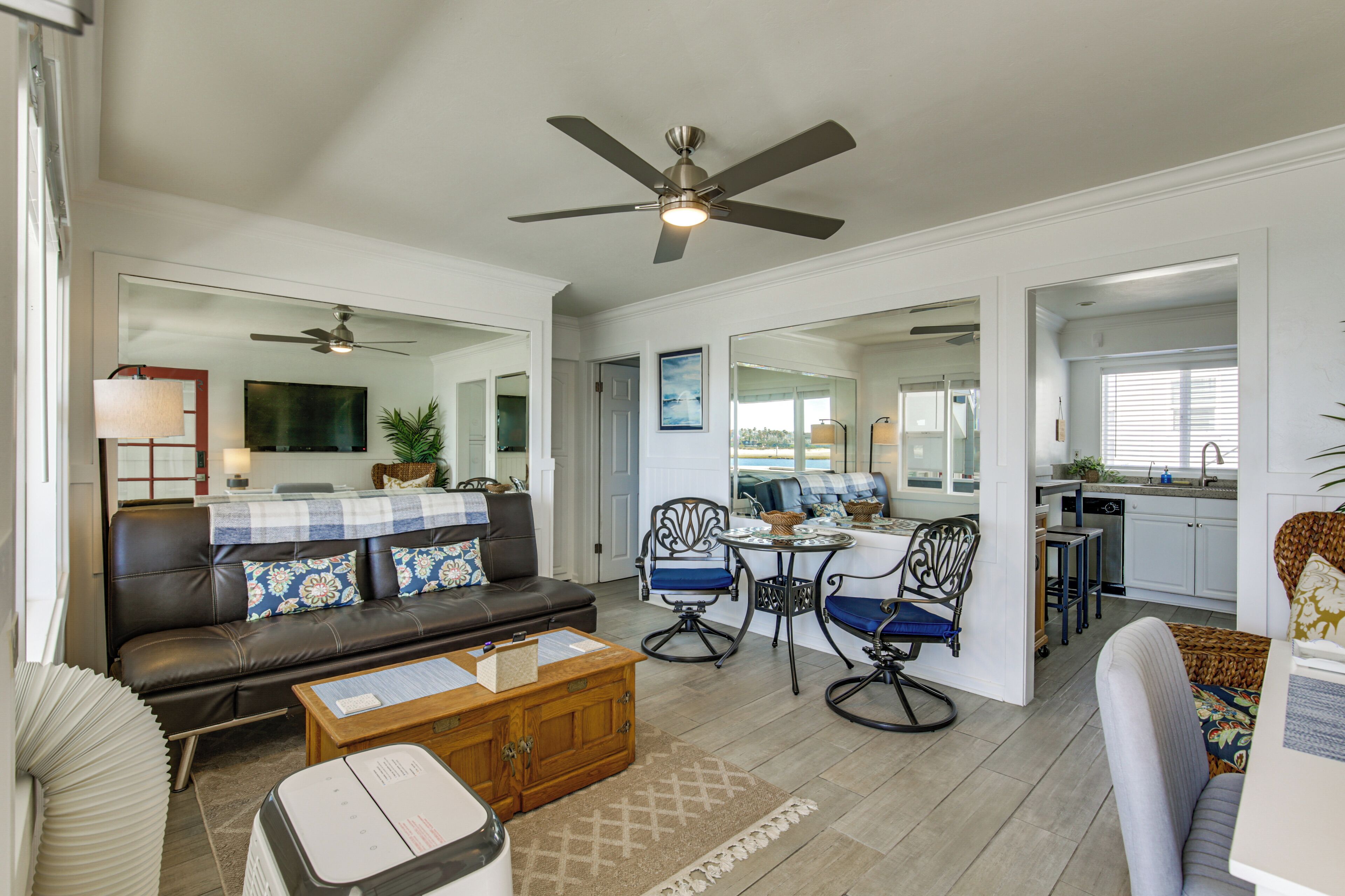 Waterfront Condo: Beach, Bay & Active Jetty Views - Mission Bay, CA