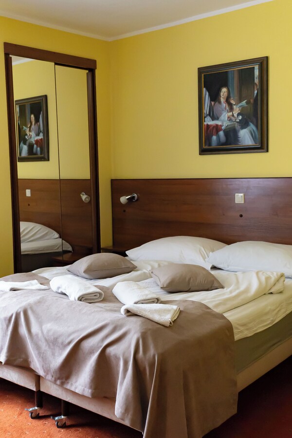 Dworek Dębówko Jadwiga Jeżewicz - Mazury