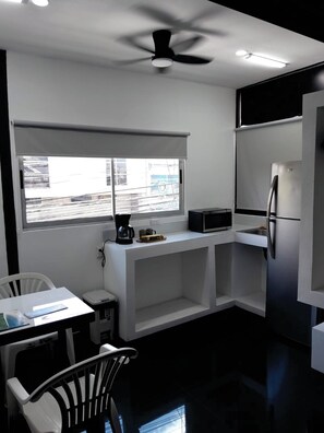 Estúdio básico | Cozinha privada