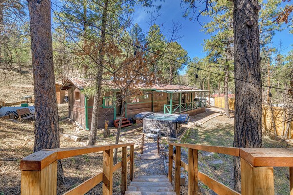 2 Mi To Midtown! All-season Base W/ Hot Tub Access - ニューメキシコ州