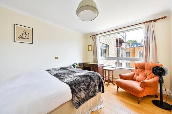 Bloomrooms - Knightsbridge - Chelsea