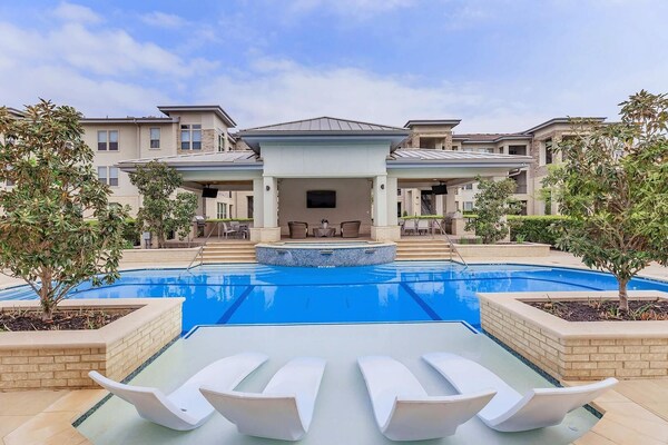 Landing Apartments Conroe Near Panorama Village - Willis, TX